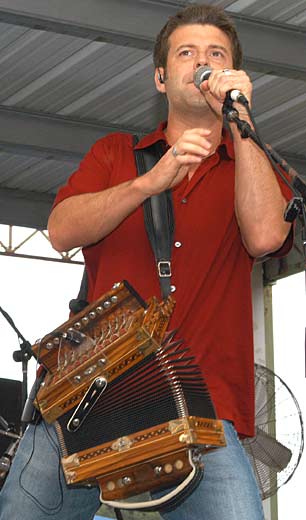 Steve Riley and the Mamou Playboys