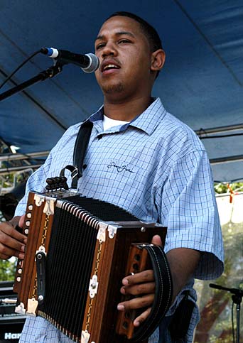 Leon Chavis and the Zydeco Flames